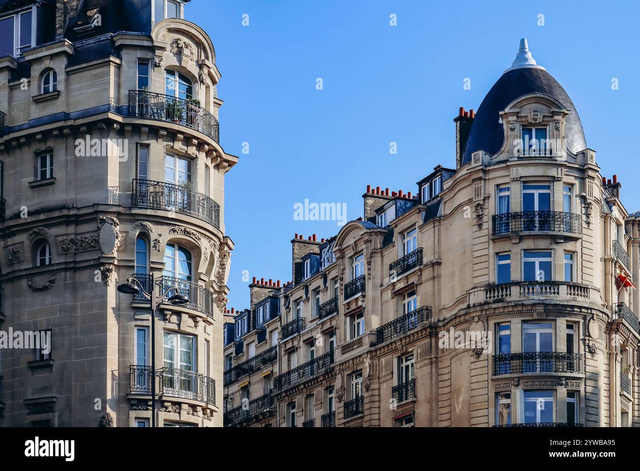Haussmannian hi-res stock photography and images - Alamy