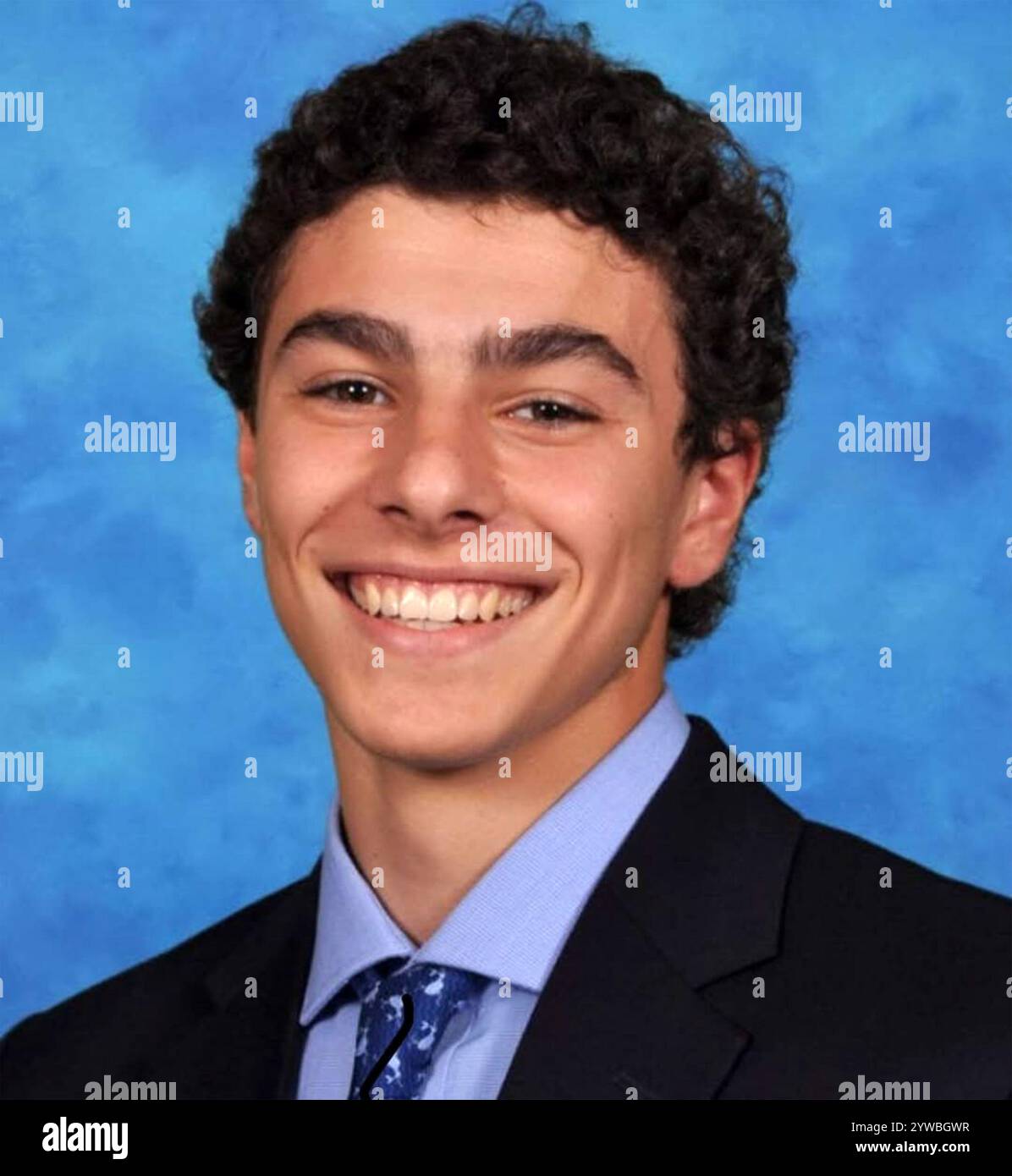 Non Exclusive: Luigi Mangione, a suspect in the fatal shooting of ...