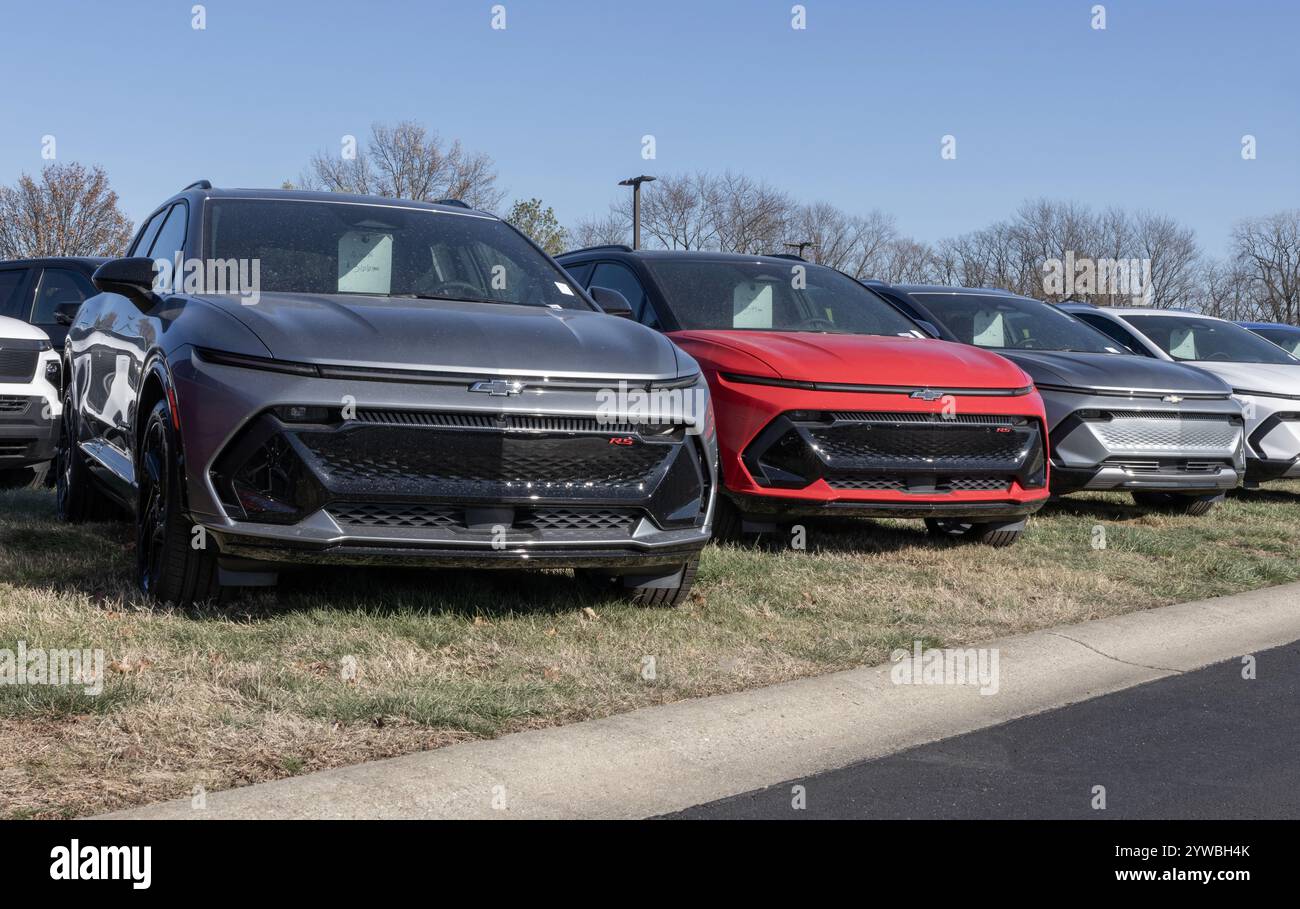 Avon - December 8, 2024: Chevrolet Equinox EV Electric SUV display ... Avon - December 8, 2024: Chevrolet Equinox EV Electric SUV display ...