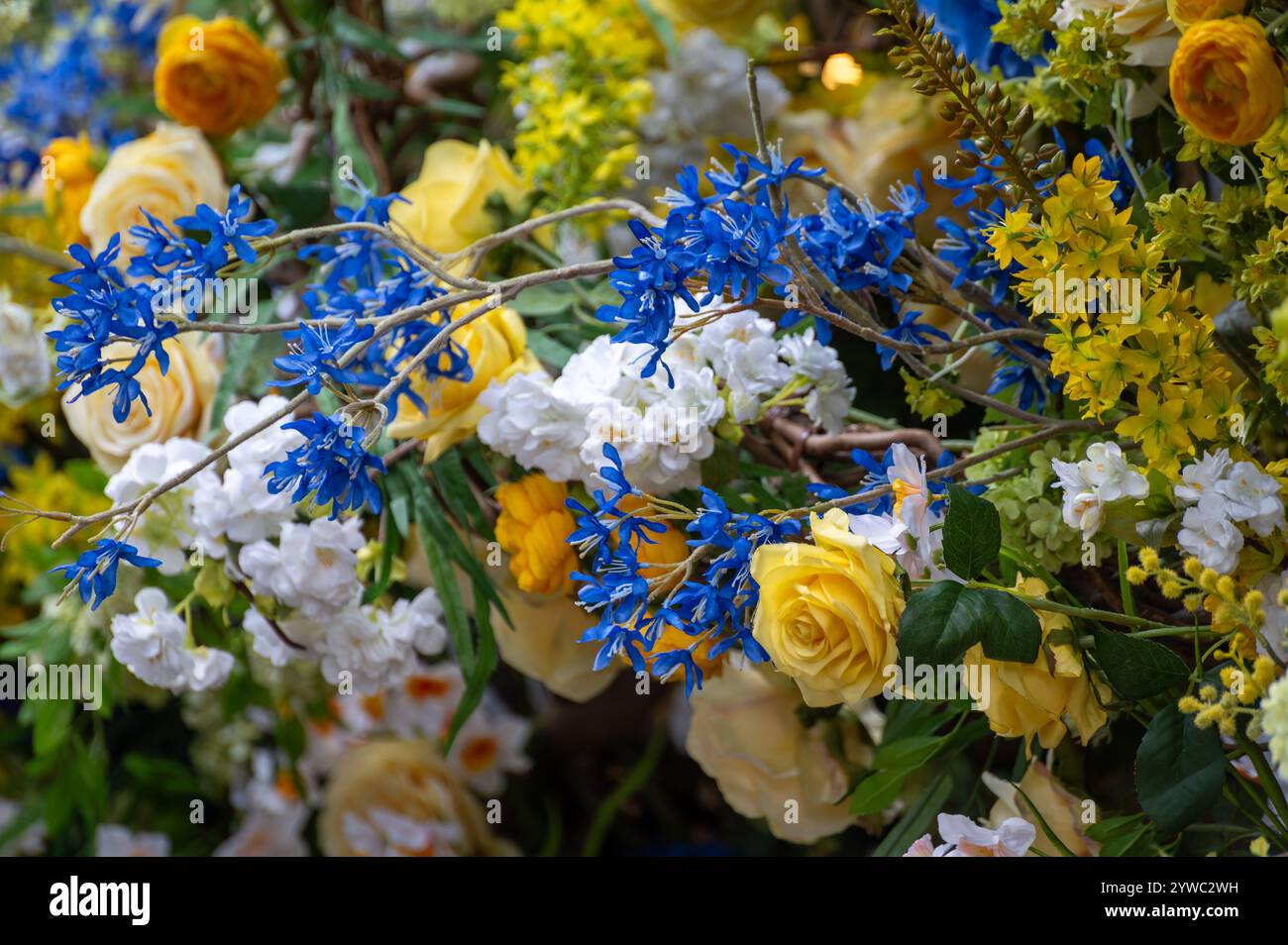 Nicely outdoor decorated shop for Easter in upper-class London ...