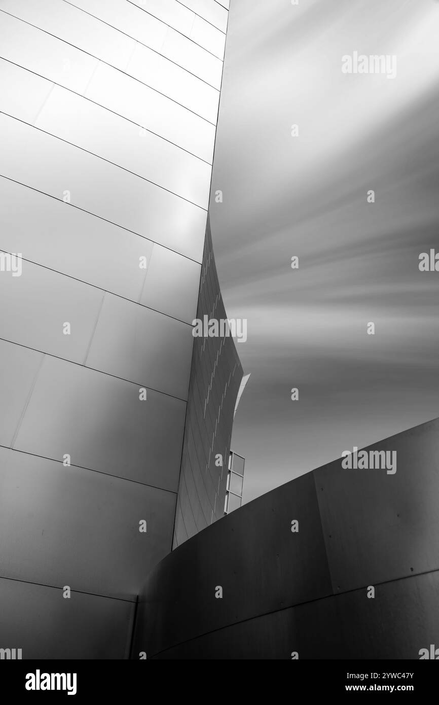 Curvature of surfaces Black and White Stock Photos & Images - Alamy