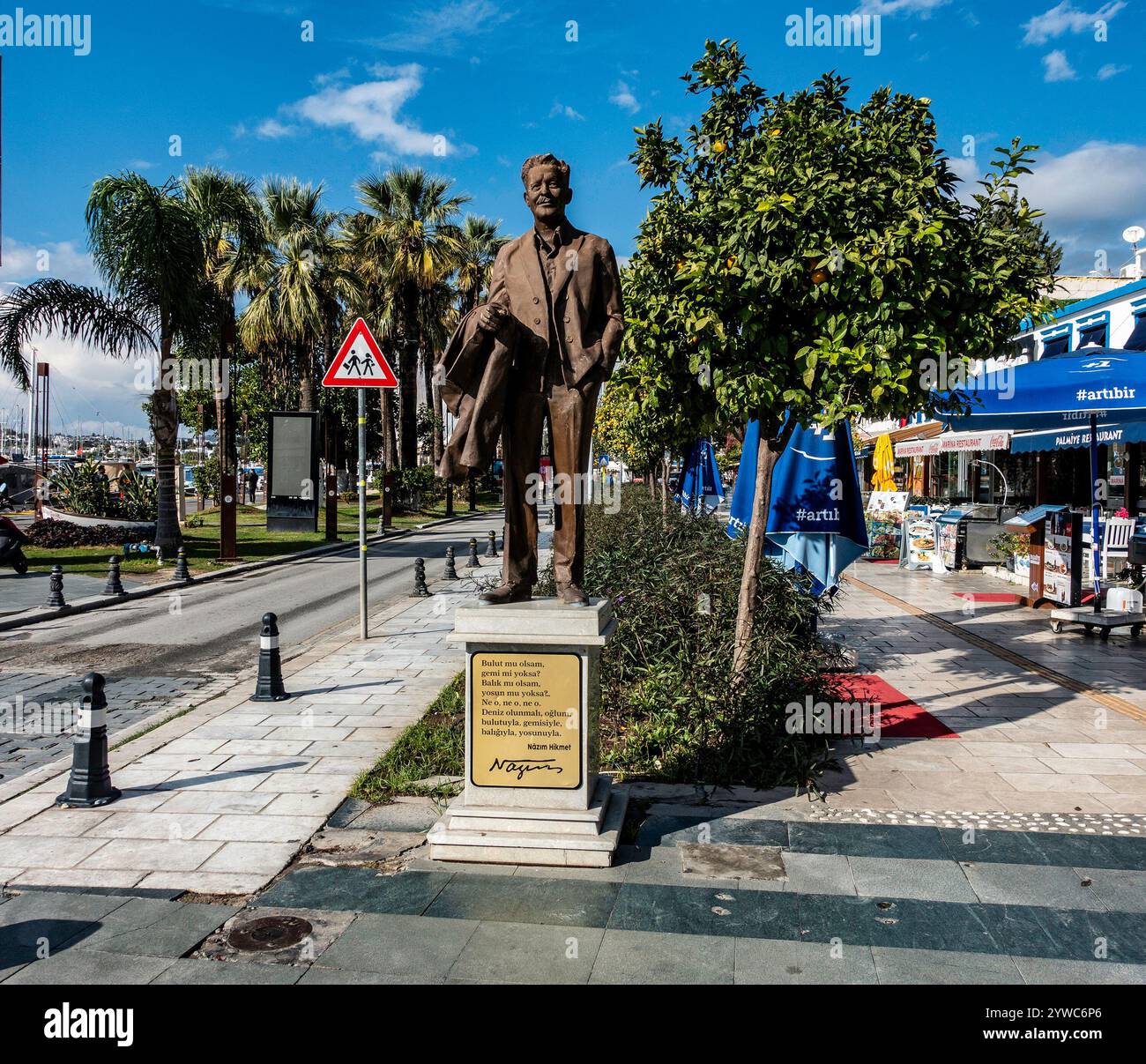 Nazim hikmet turkish poet playwright hi-res stock photography and ...