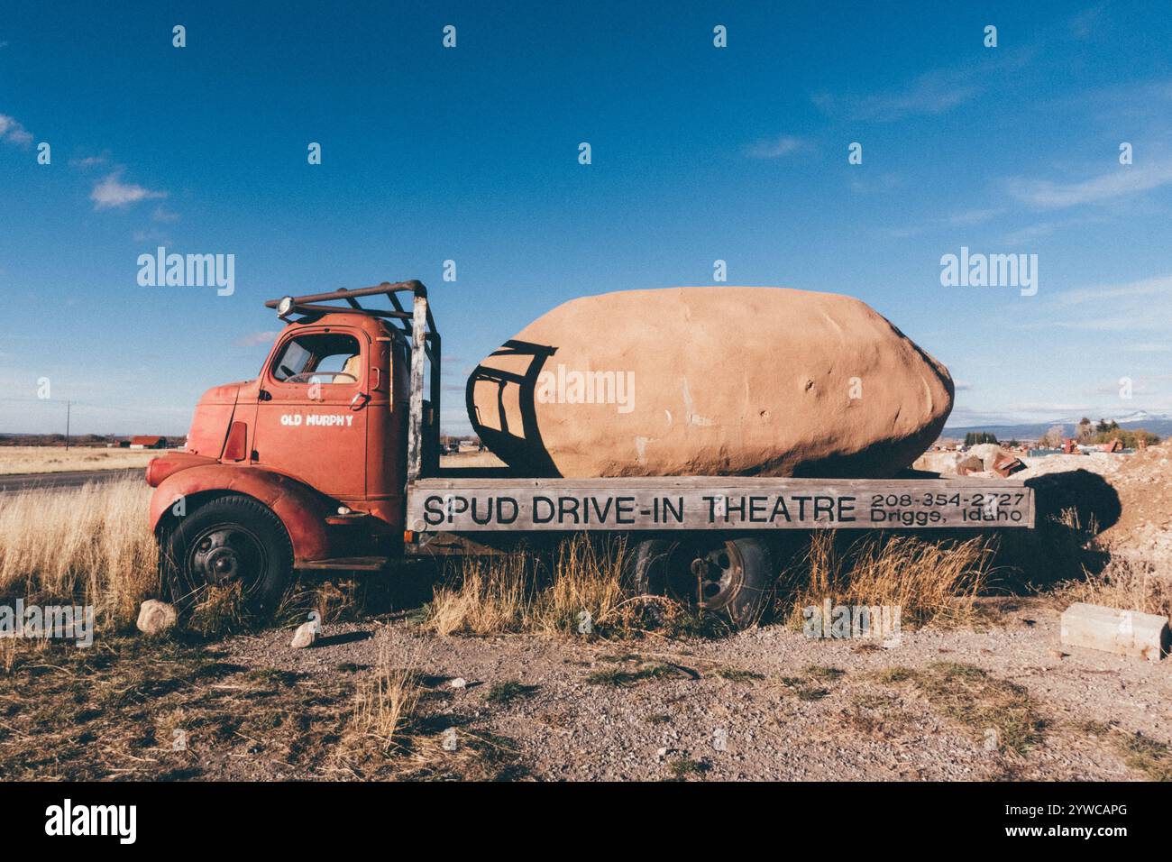 Giant idaho potato hi-res stock photography and images - Alamy