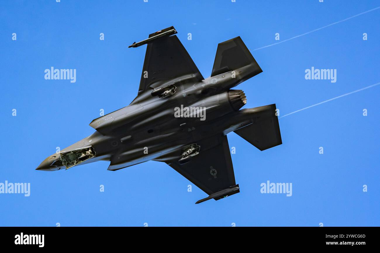 US Air Force Lockheed Martin F-35A Lightning II, 493rd FS "Grim Reapers ...