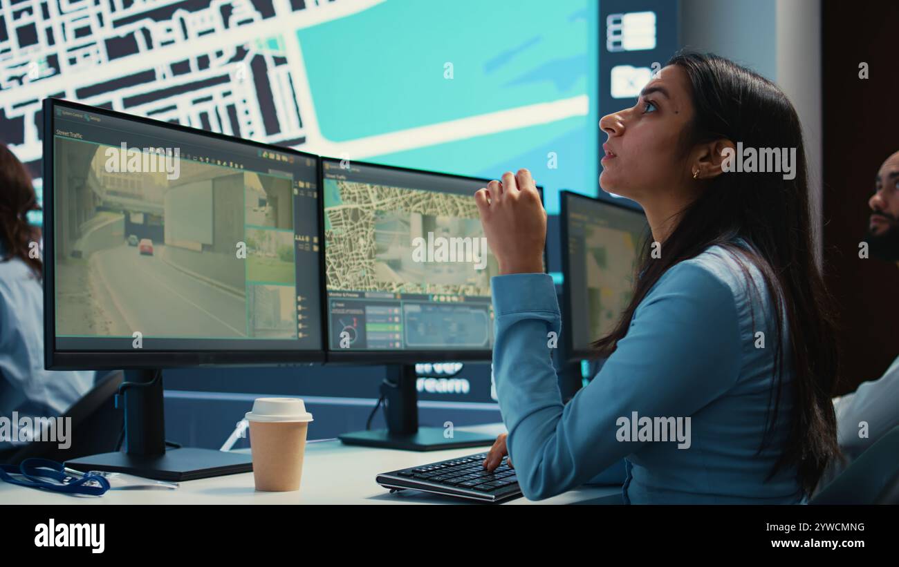 Indian operator transmitting gps coordinates for couriers to deliver ...