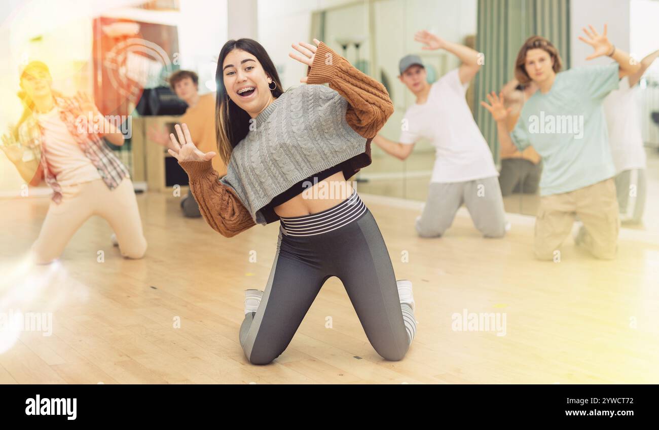 Teens performing modern dance in studio Stock Photo - Alamy
