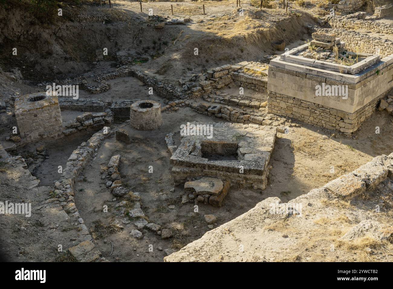 Ancient Ruins of Troy, Turkiye Stock Photo - Alamy