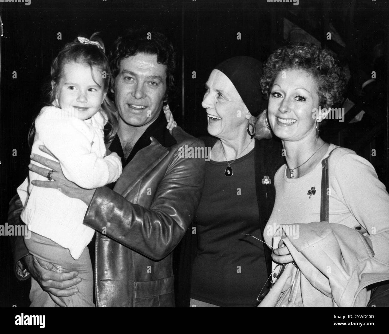 **FILE PHOTO** Michael Cole Has Passed Away. Michael Cole with mother ...