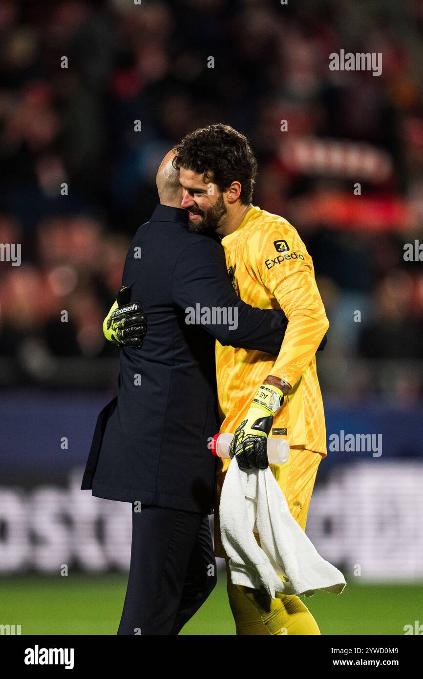 Alisson becker liverpool 2024 hi-res stock photography and images - Alamy