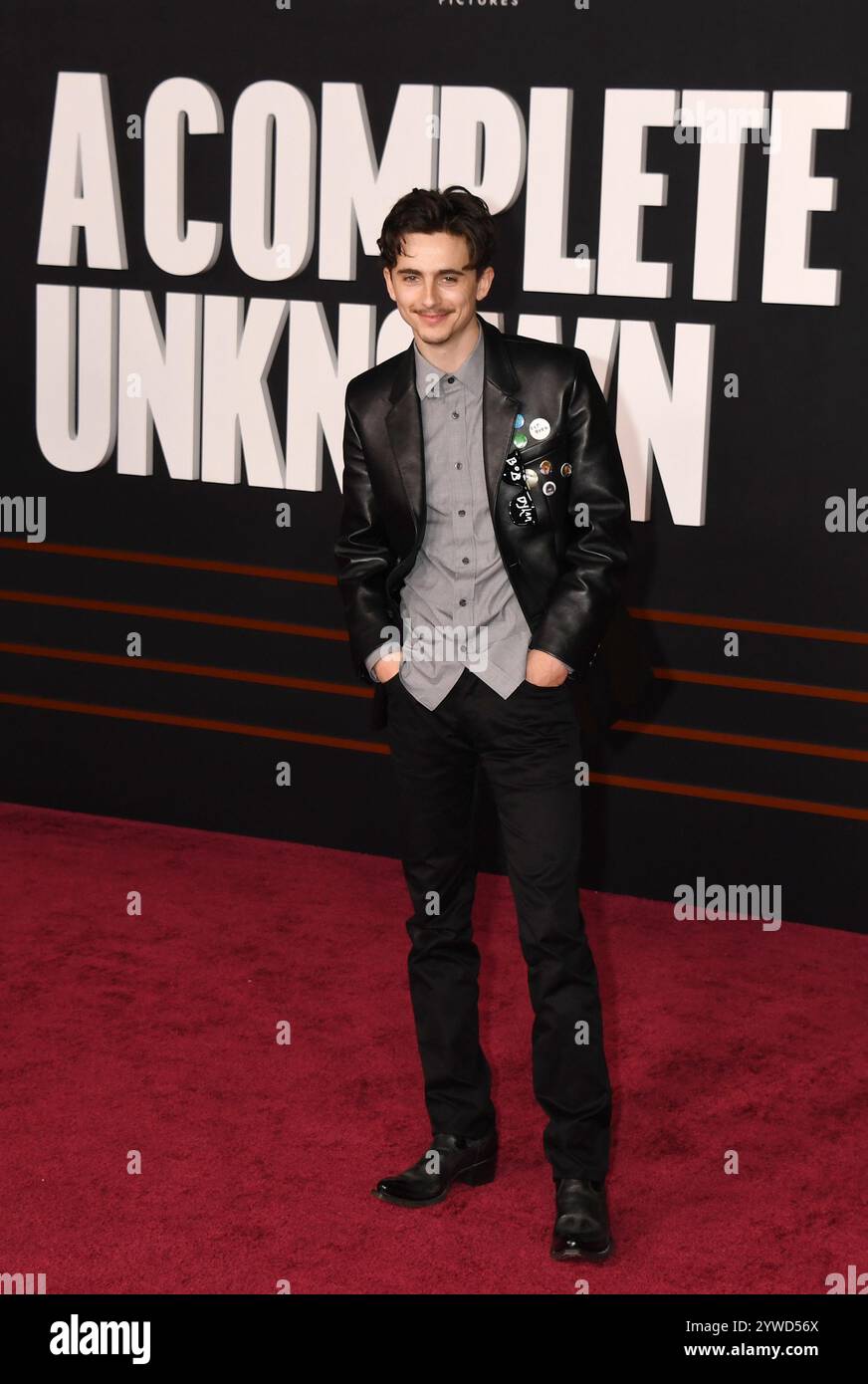 Hollywood, Ca. 10th Dec, 2024. Timoth e Chalamet at the Los Angeles ...