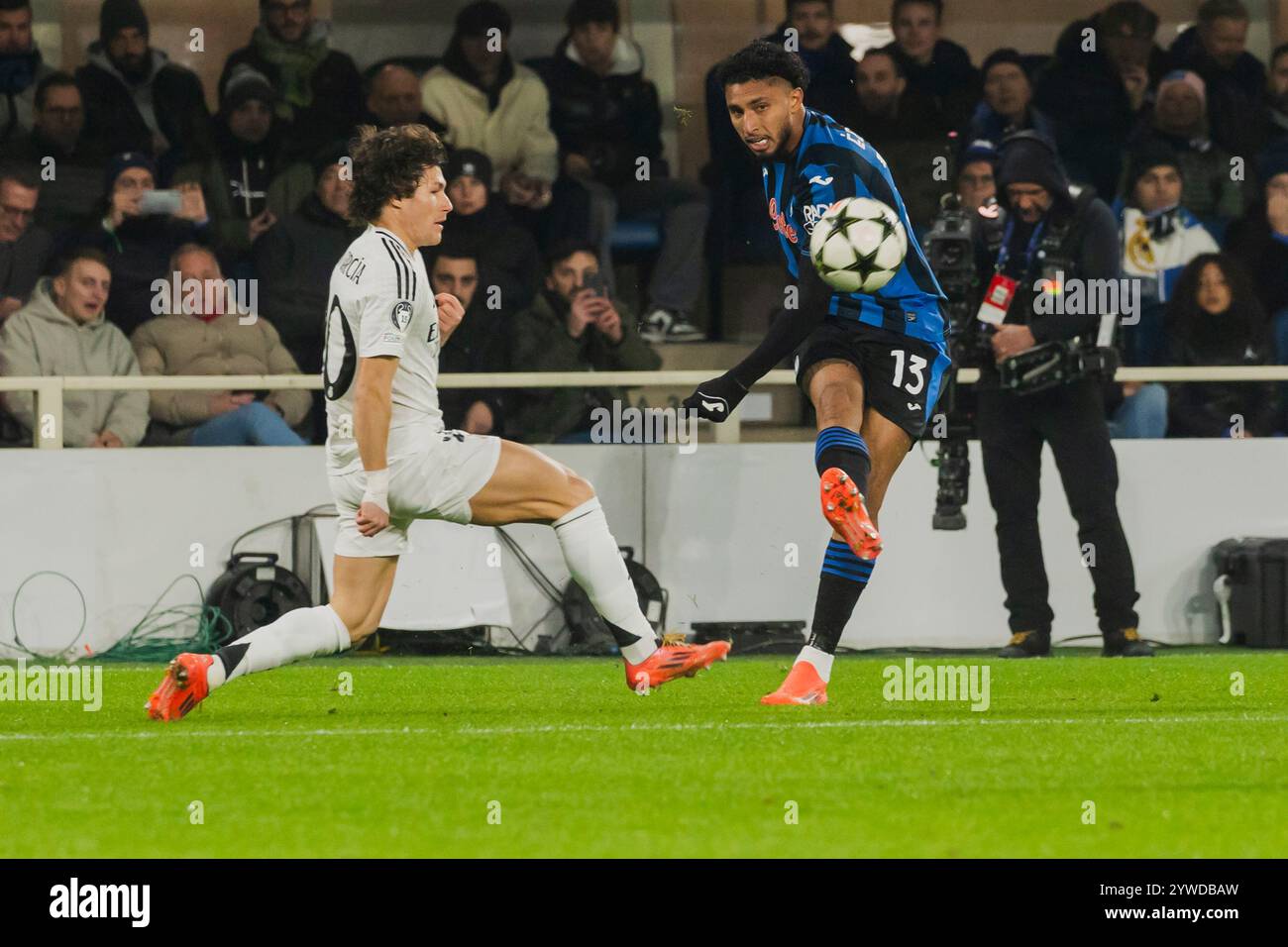 Mbappe vinicius real madrid hi-res stock photography and images - Alamy