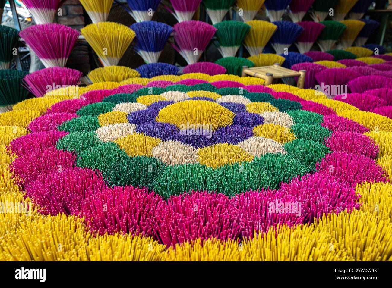 Vietnam, Hue, 2024-02-16, village de l’encens de Thuy Xuan, incense ...