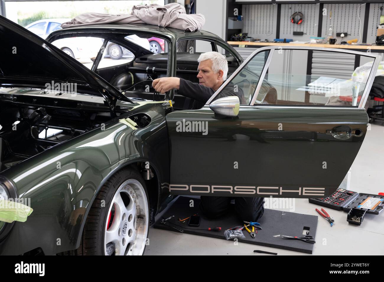 Porsche 911s transformed by Theon Design, archetypal small British ...