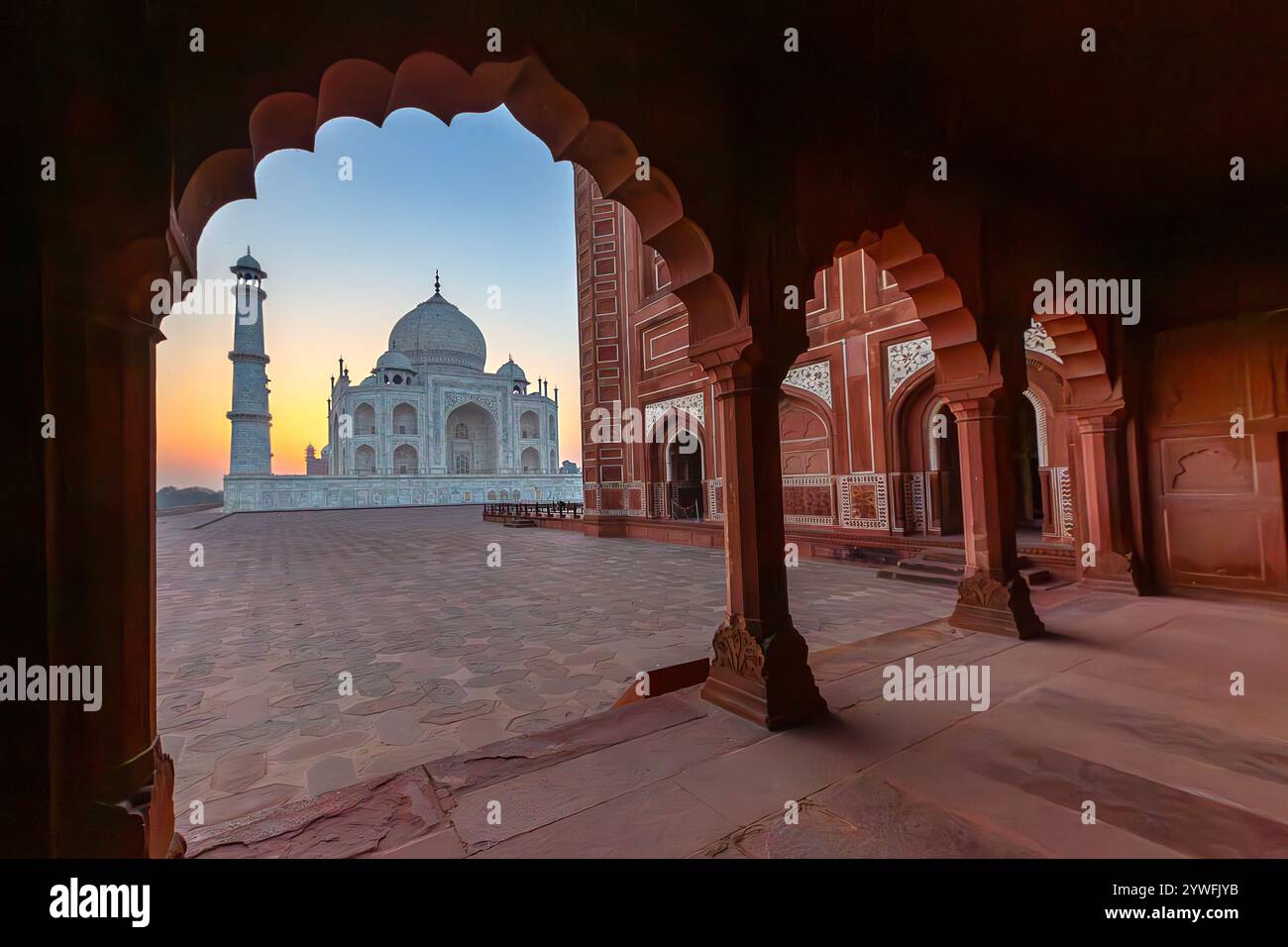 Taj mahal in sunrise hi-res stock photography and images - Alamy