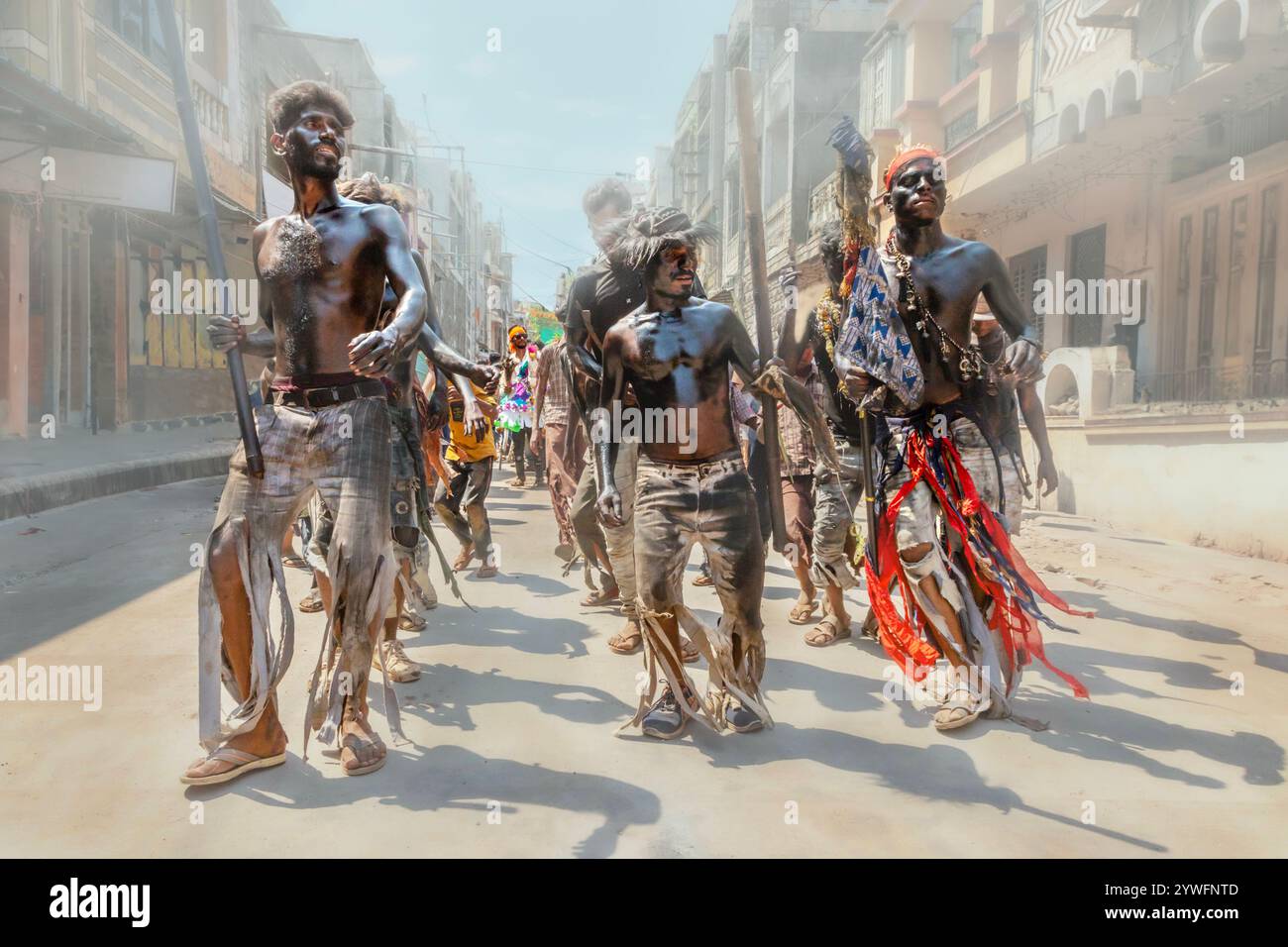 Tribal Rathva people in ethnic dress in the annual tribal festival of ...