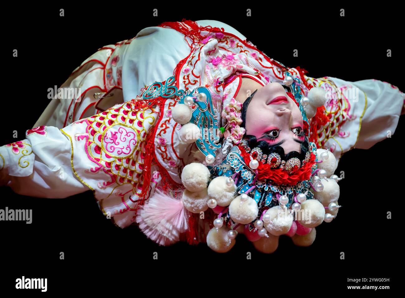 A woman performing Sichuan opera, Chengdu, China Stock Photo - Alamy