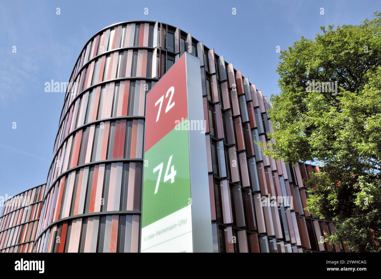 Cologne Oval Offices, modern office building on Gustav-Heinemann-Ufer ...