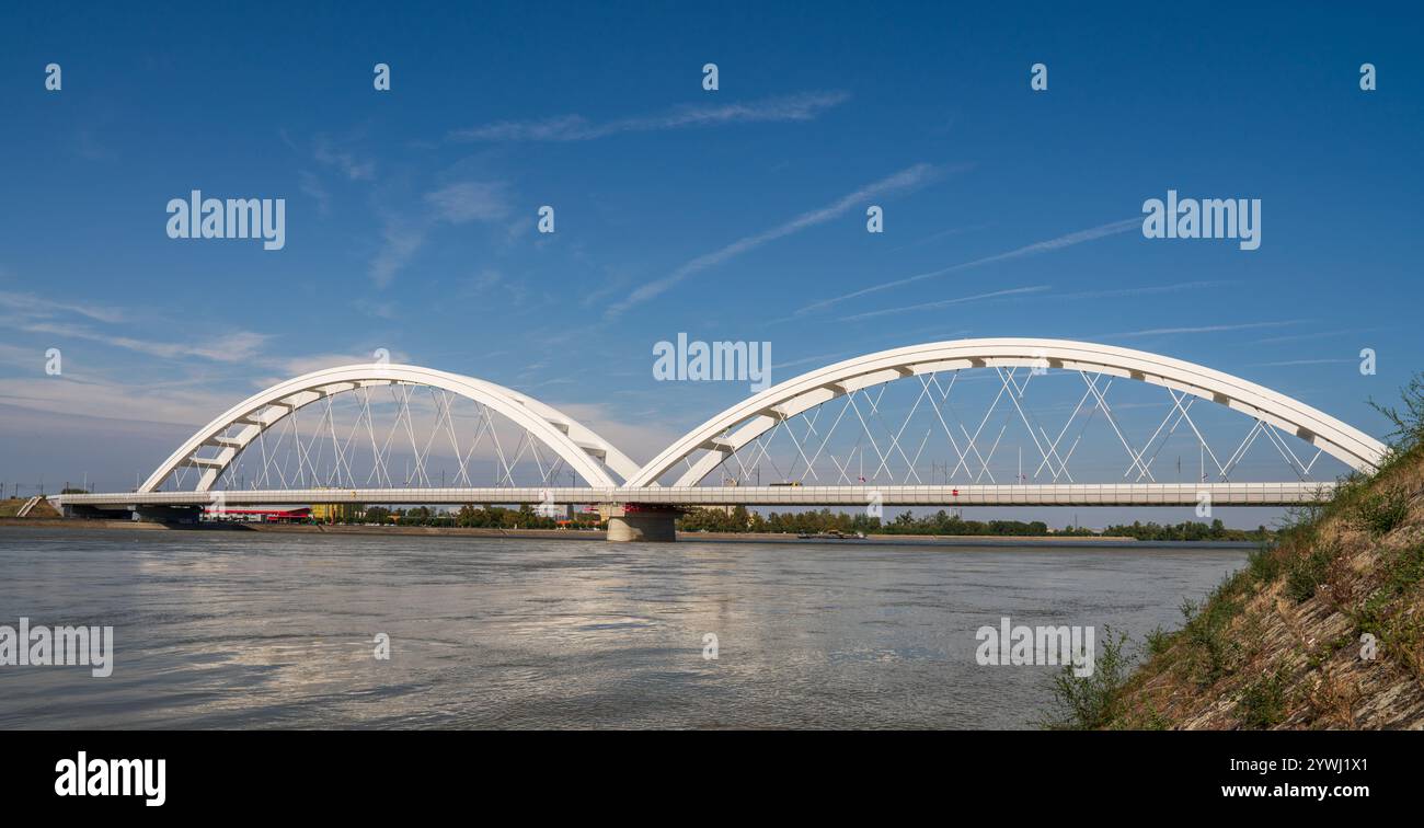 Novi sad bridge hi-res stock photography and images - Alamy