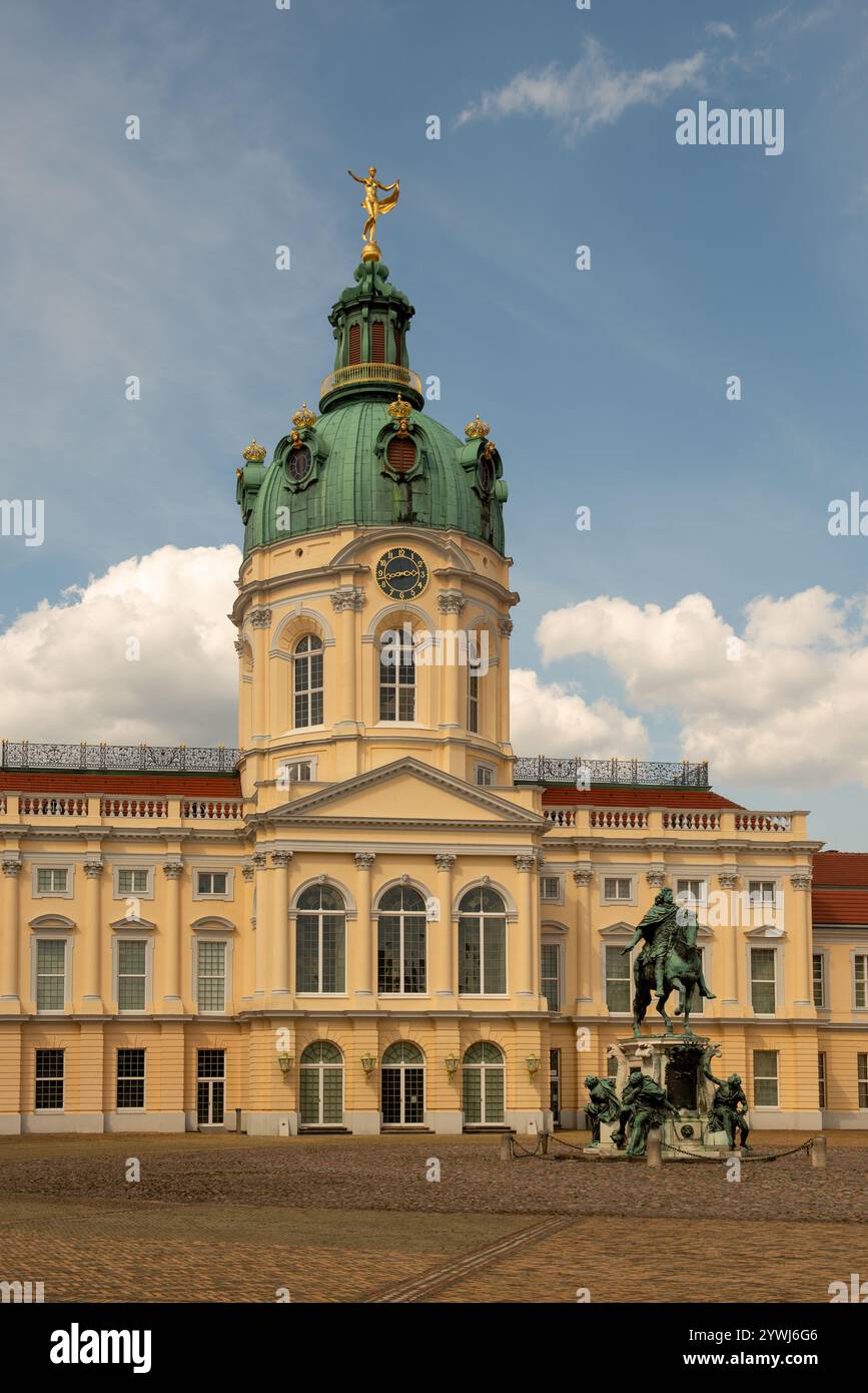 Prussian palace hi-res stock photography and images - Alamy