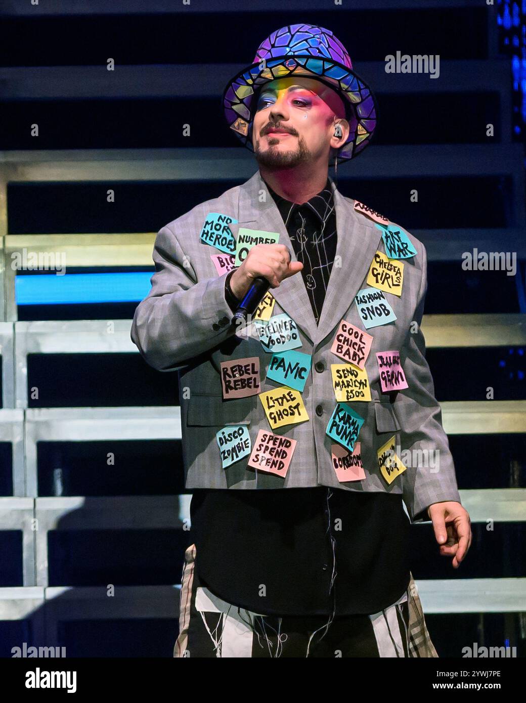 Singer boy george culture hi-res stock photography and images - Alamy