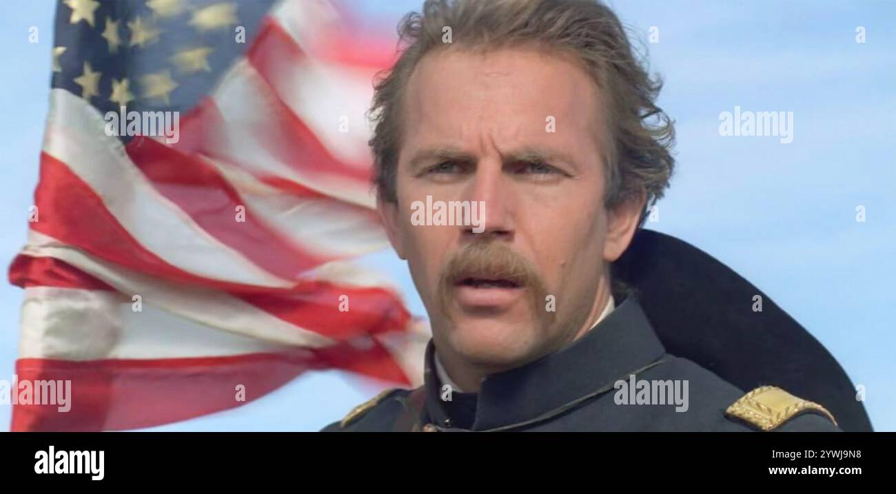 DANCES WITH WOLVES 1990 Orion Pictures film with Kevin Costner as Lt ...