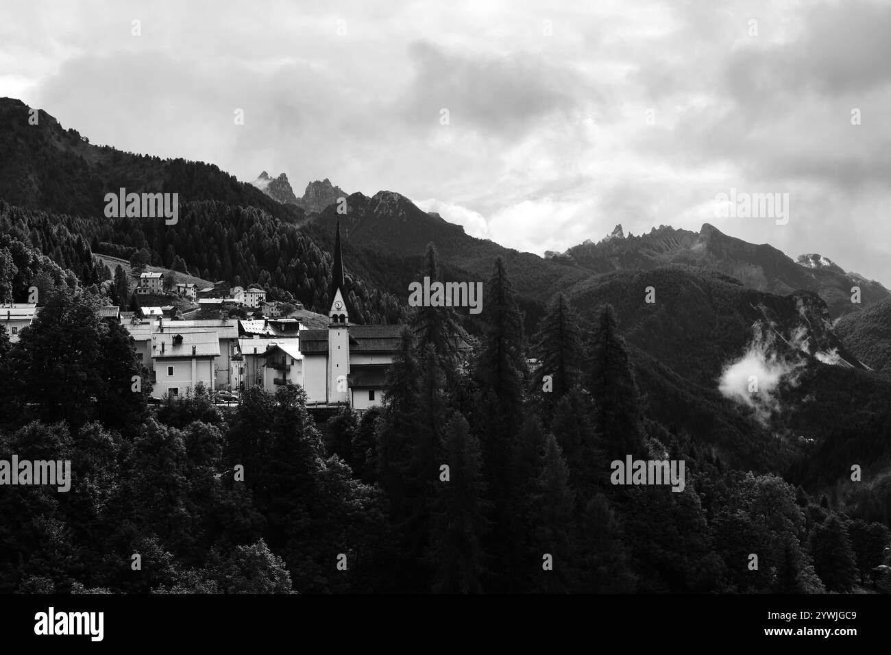 Travel italy view hill Black and White Stock Photos & Images - Alamy