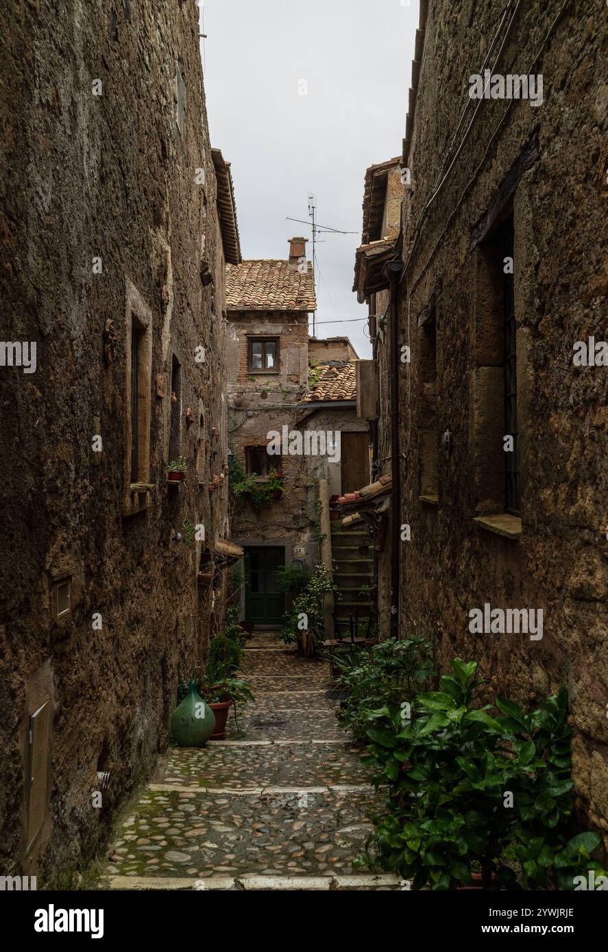 Ancient village alley, Calcata, Italy Stock Photo - Alamy