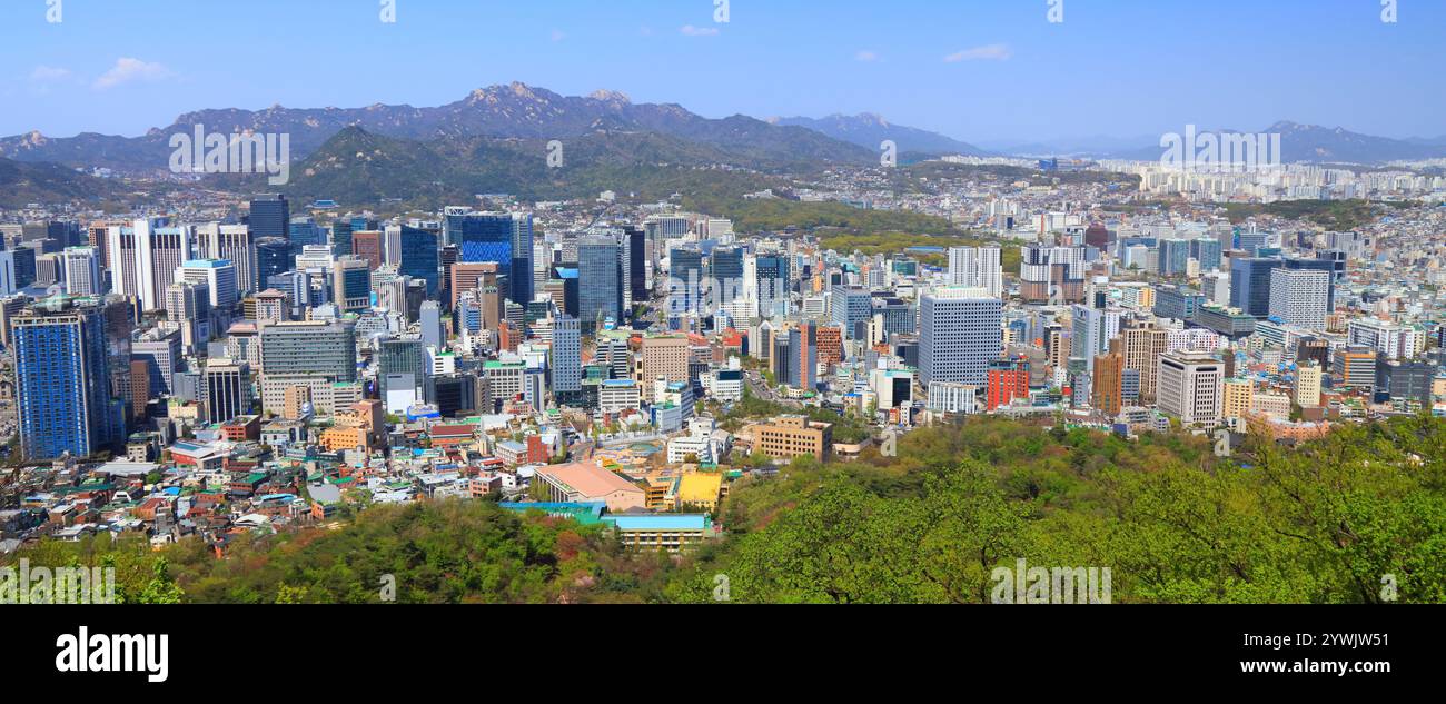 Seoul cityscape panorama in South Korea. Urban landscape of Jung ...