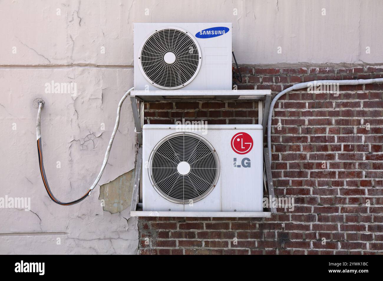 Lg ac hi-res stock photography and images - Alamy