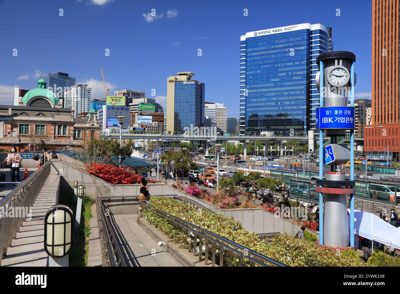 SEOUL, SOUTH KOREA - APRIL 8, 2023: Skyline of downtown Jung-gu ...