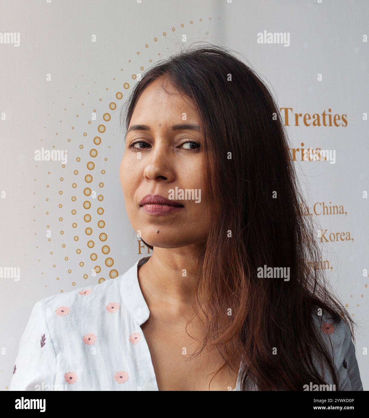 Entry of village hi-res stock photography and images - Alamy