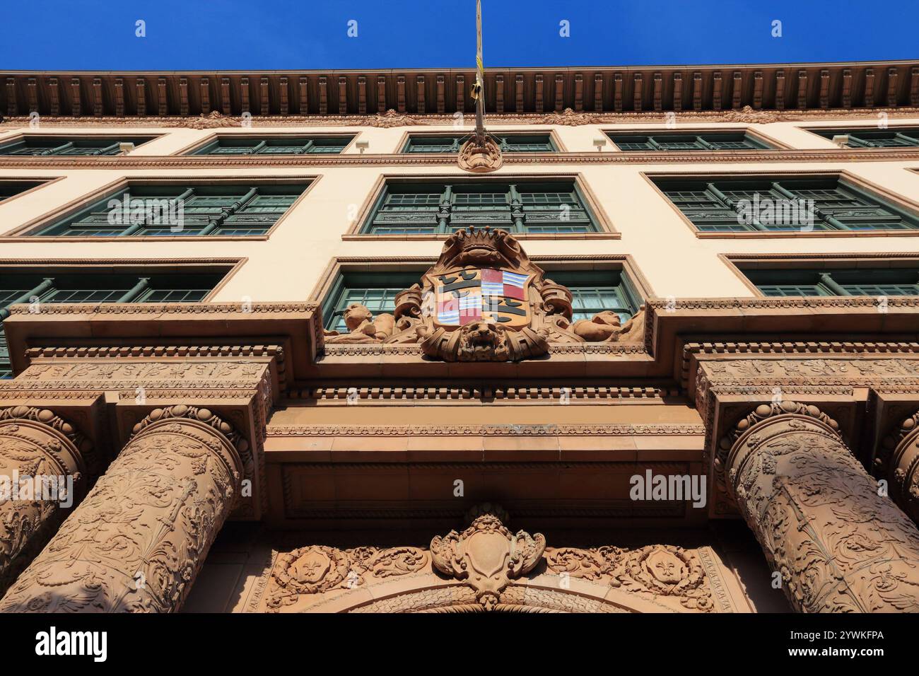 San Francisco city - Don Lee Building. Building on National Register of ...