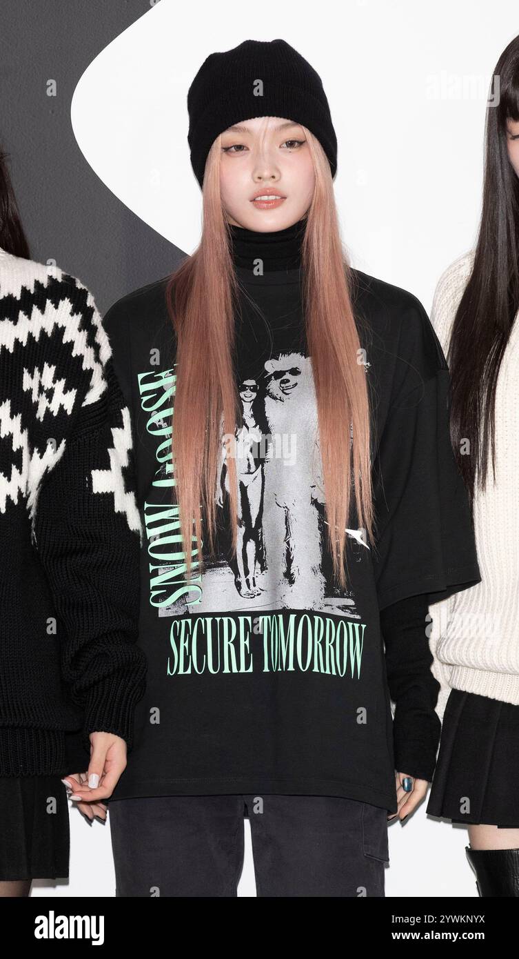 Seoul, South Korea. 11th Dec, 2024. Japanese singer Iroha, member of ...