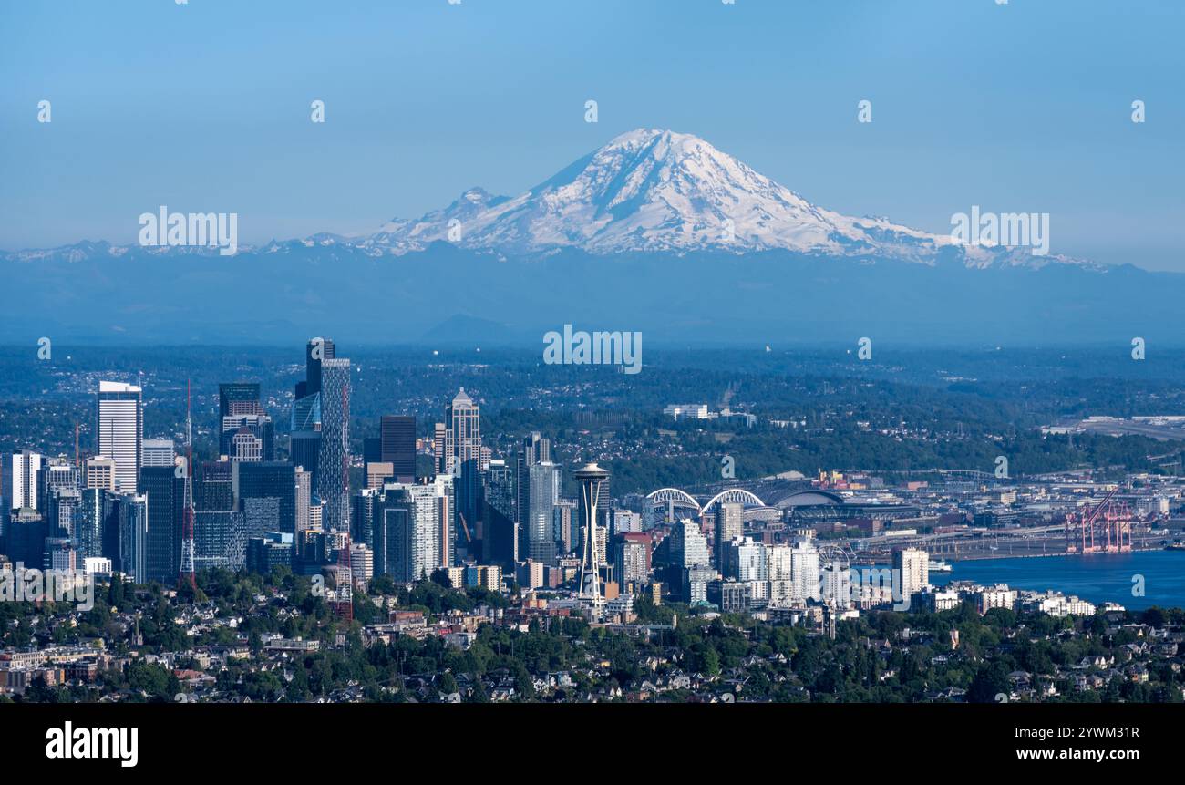Mount Rainier and Seattle Washington Aerial Photography Stock Photo - Alamy