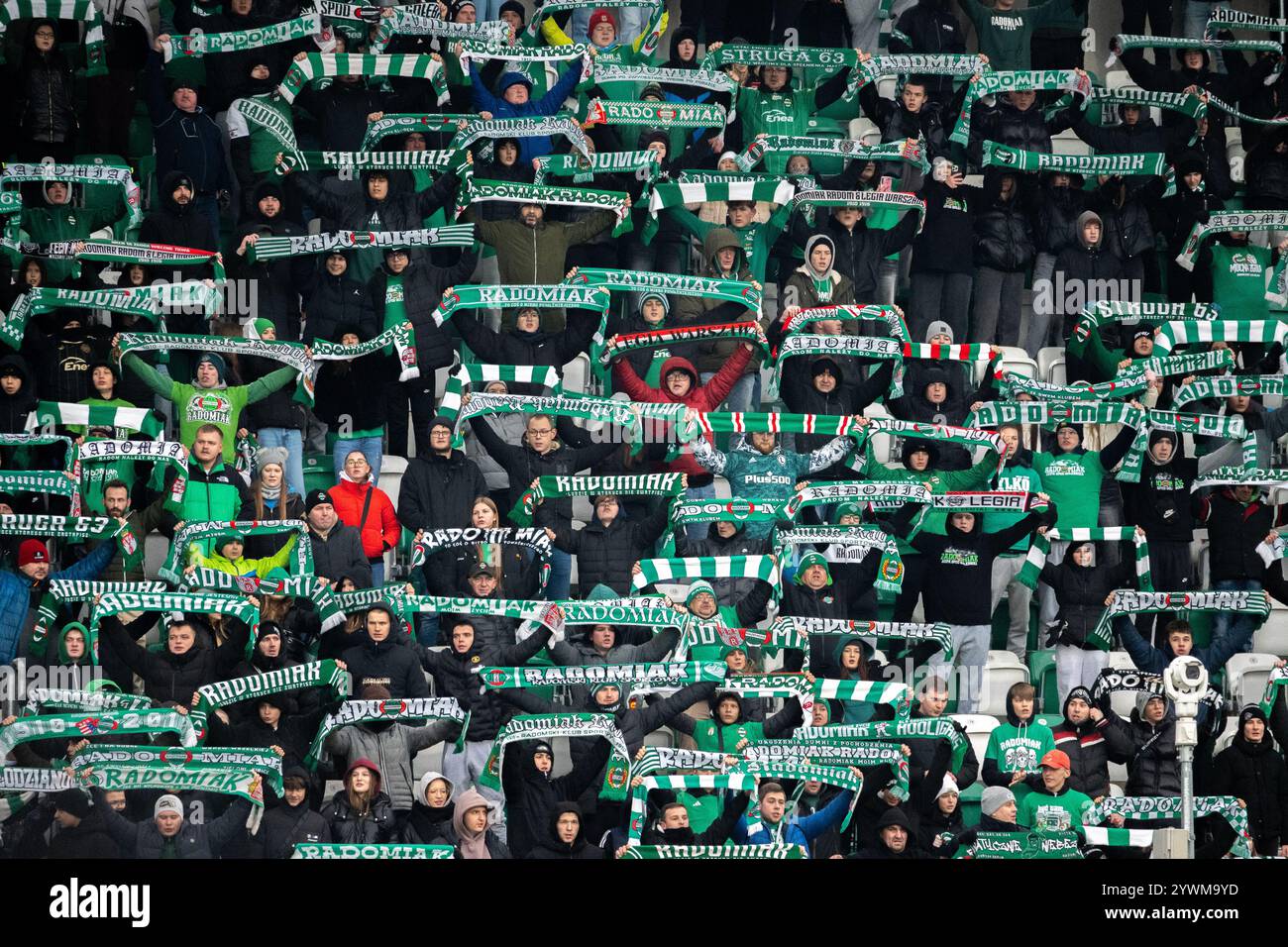 Matchday fans hi-res stock photography and images - Alamy