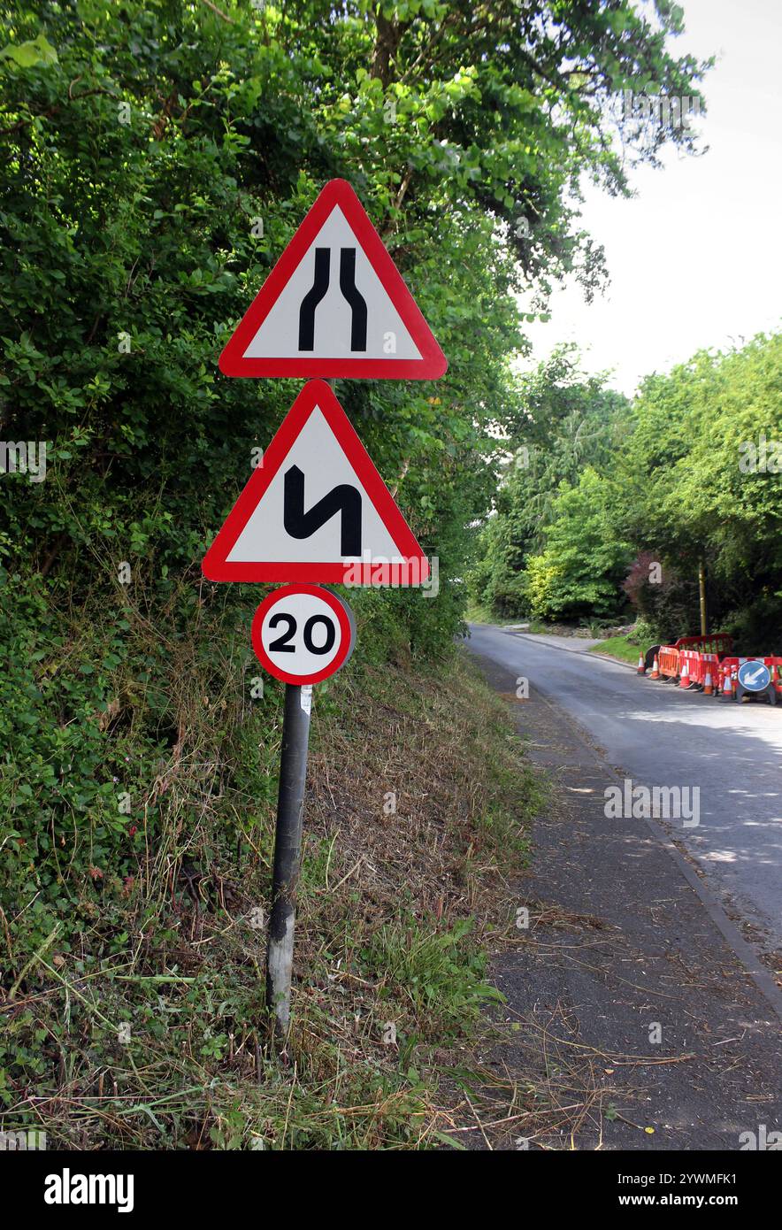 Road restrictions and 20 speed limit through Garsington village ...