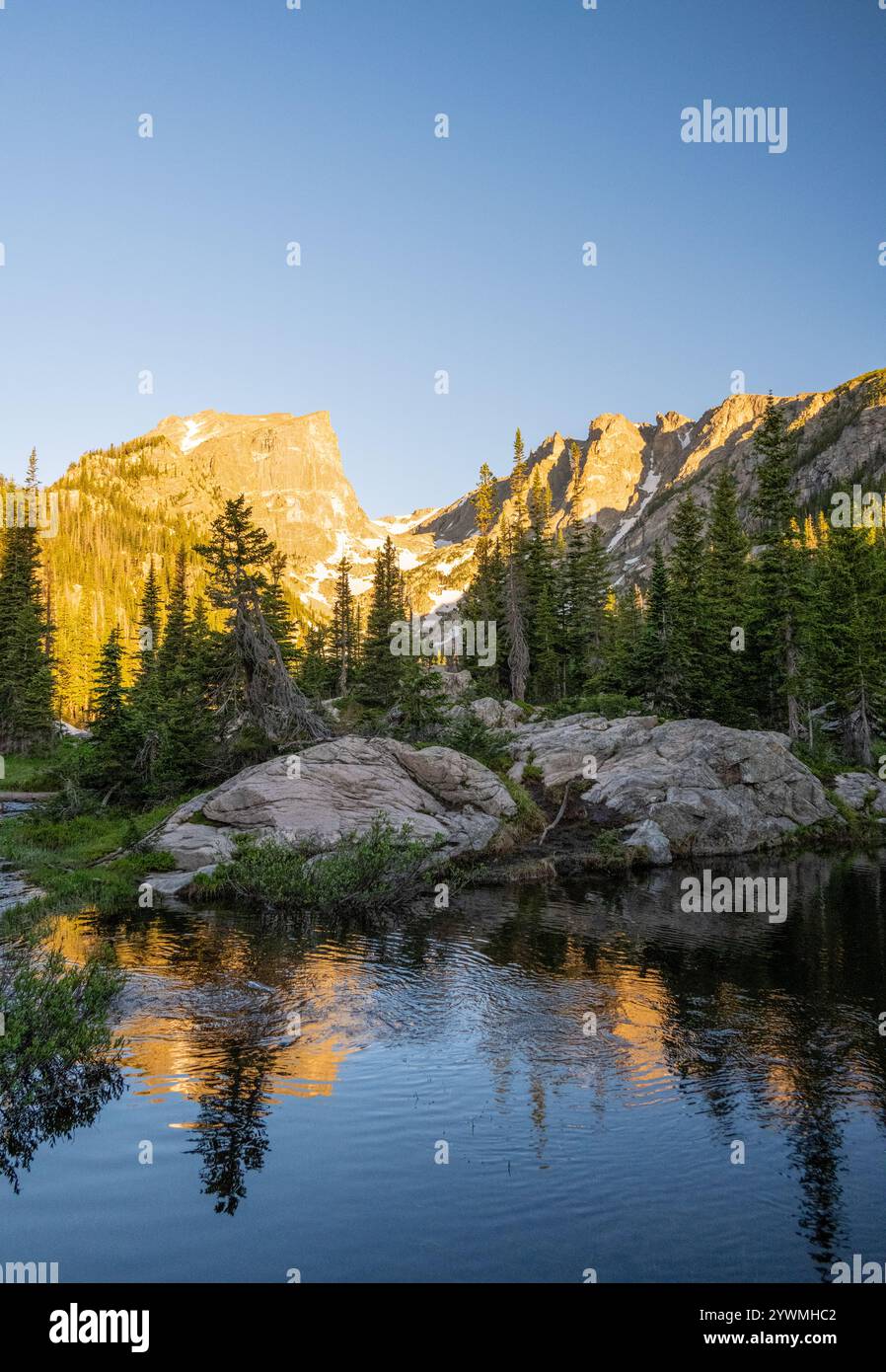 Nymph lake trail hi-res stock photography and images - Alamy