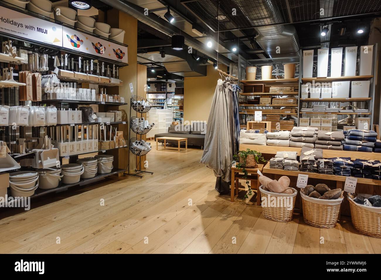 Muji store interior hi-res stock photography and images - Alamy