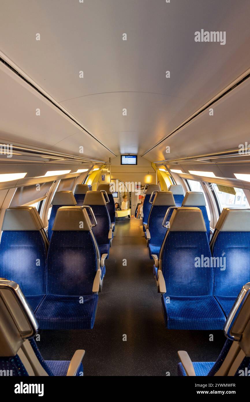 Interior passenger train hi-res stock photography and images - Alamy