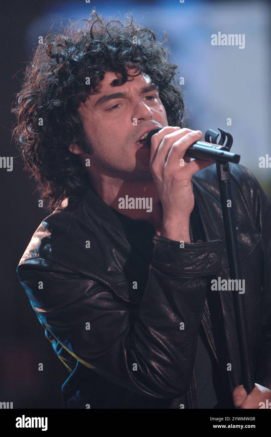 Francesco renga images 2008 hi-res stock photography and images - Alamy