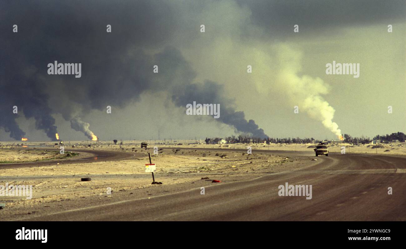 First Gulf War: 17th March 1991 Burning oil wells, set on fire by ...