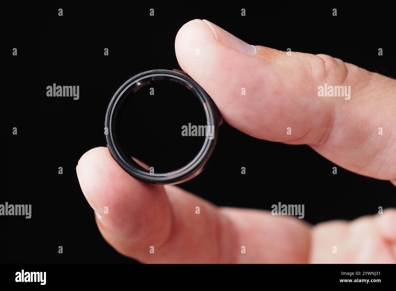 Black Tracker Smart Ring, Step Counter, Heart Rate, Blood Oxygen ...