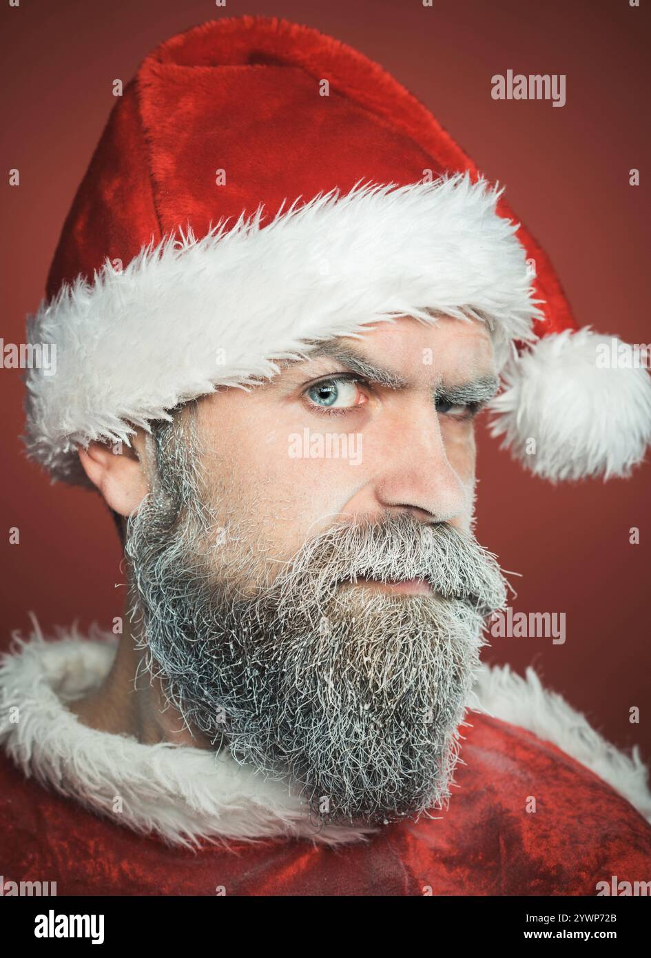 Portrait handsome santa man hi-res stock photography and images - Alamy