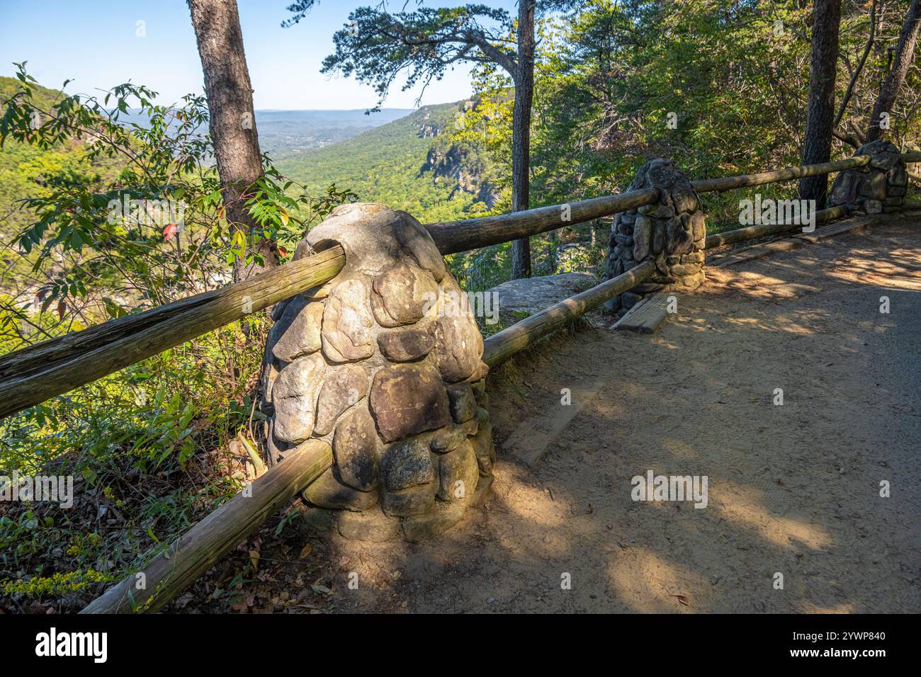 Rim trail overlook at Cloudland Canyon State Park in Rising Fawn ...