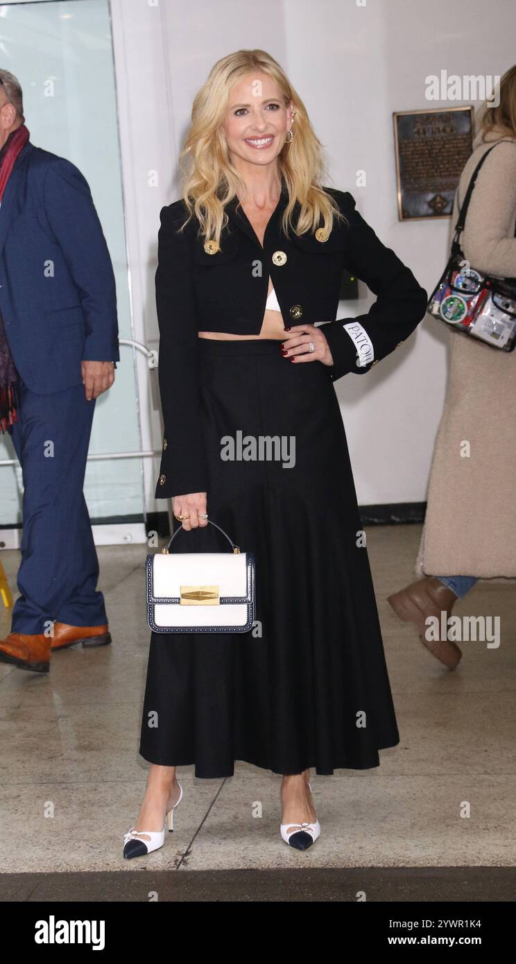 December 11, 2024 Sarah Michelle Gellar on Drew Barrymore Show to talk ...