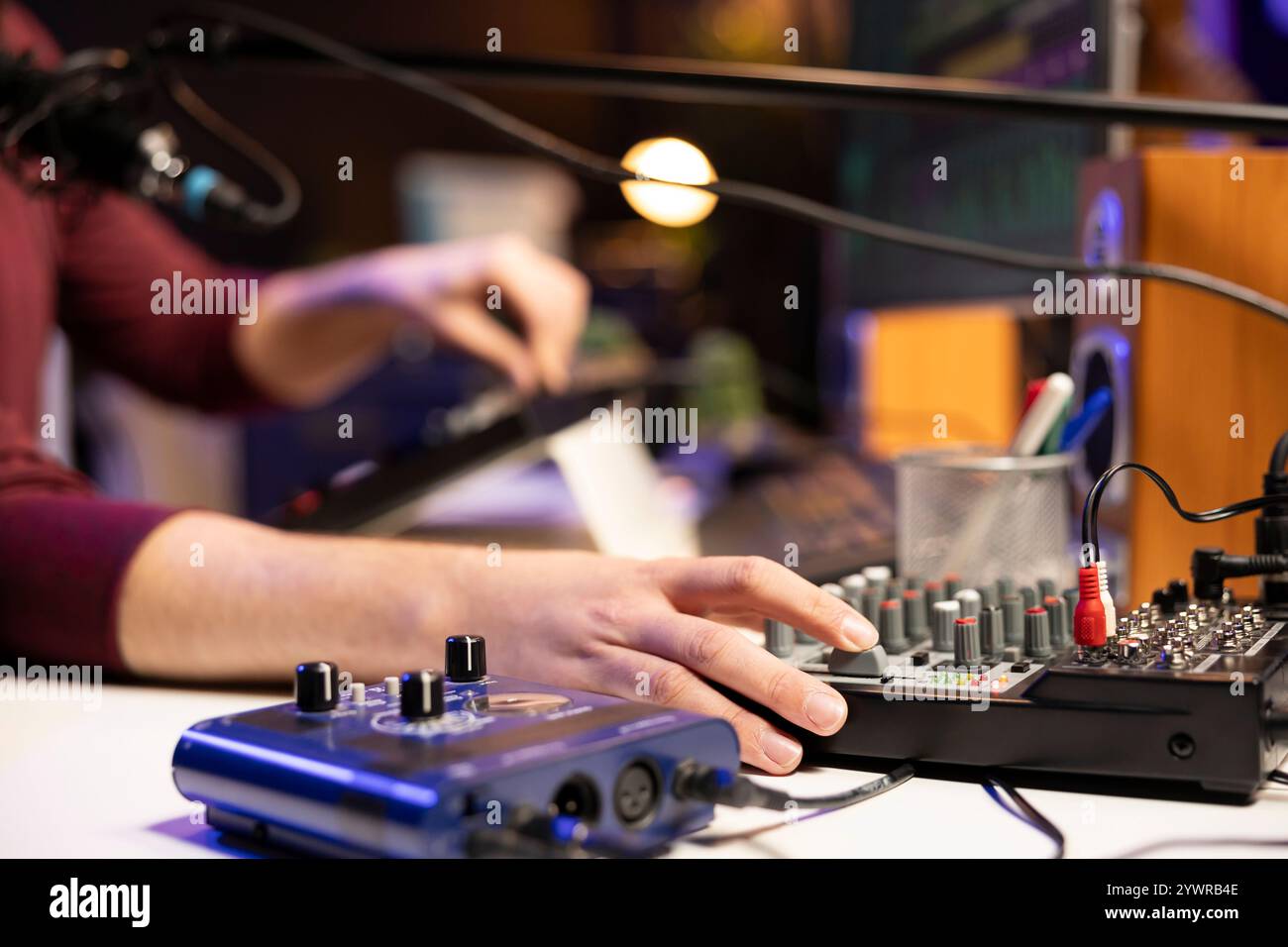 Pre amp knobs hi-res stock photography and images - Alamy