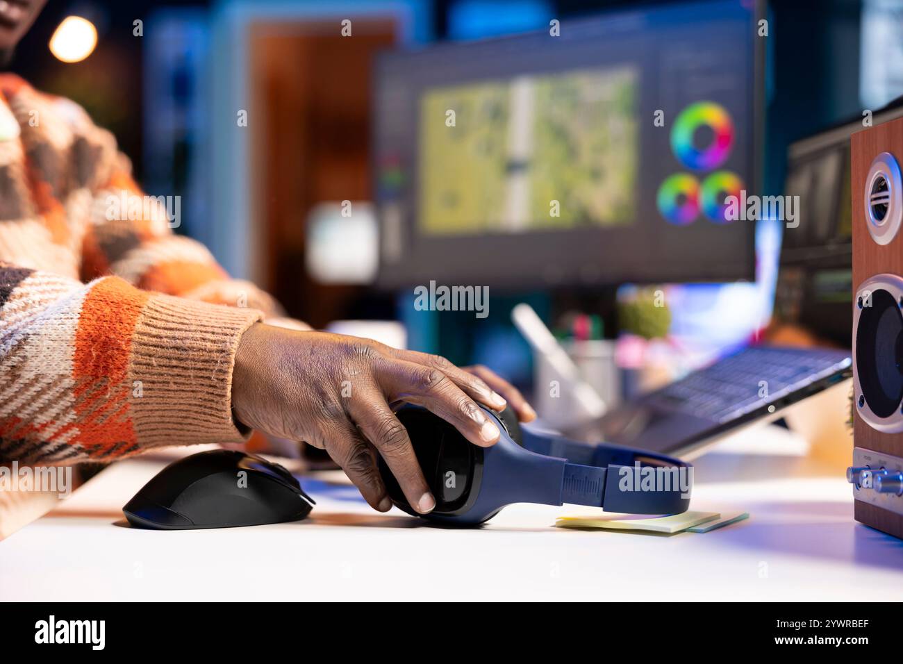 Adding visual contrast hi-res stock photography and images - Alamy