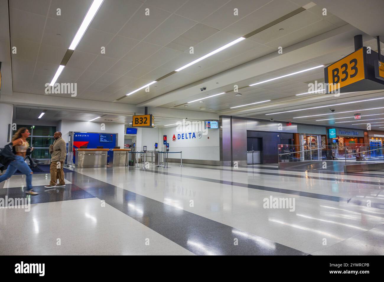 Delta Airlines boarding gates B32 and B33 at Newark Liberty ...