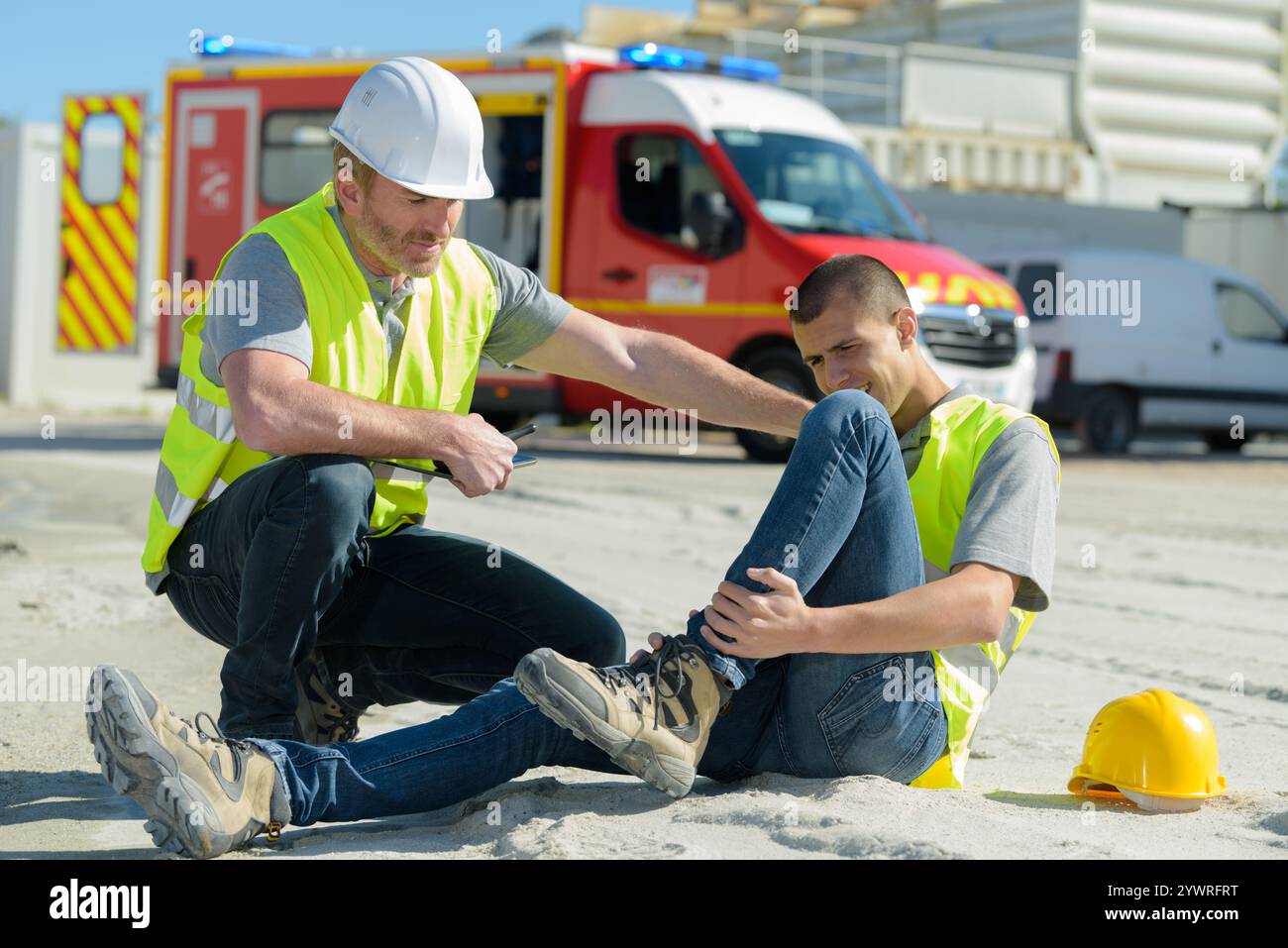 Construction worker lying down hi-res stock photography and images - Alamy