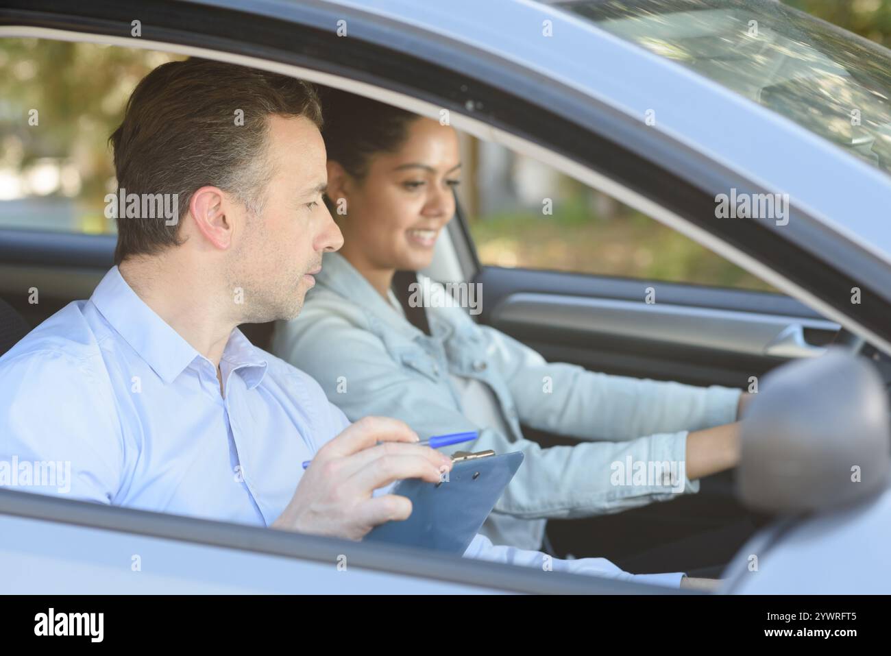 License exam hi-res stock photography and images - Alamy